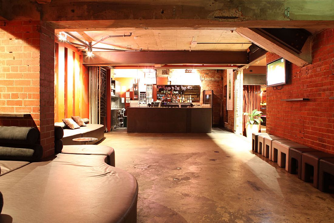 Zagame's Caulfield Hotel (Bar Rouge), Caulfield East, Melbourne ...