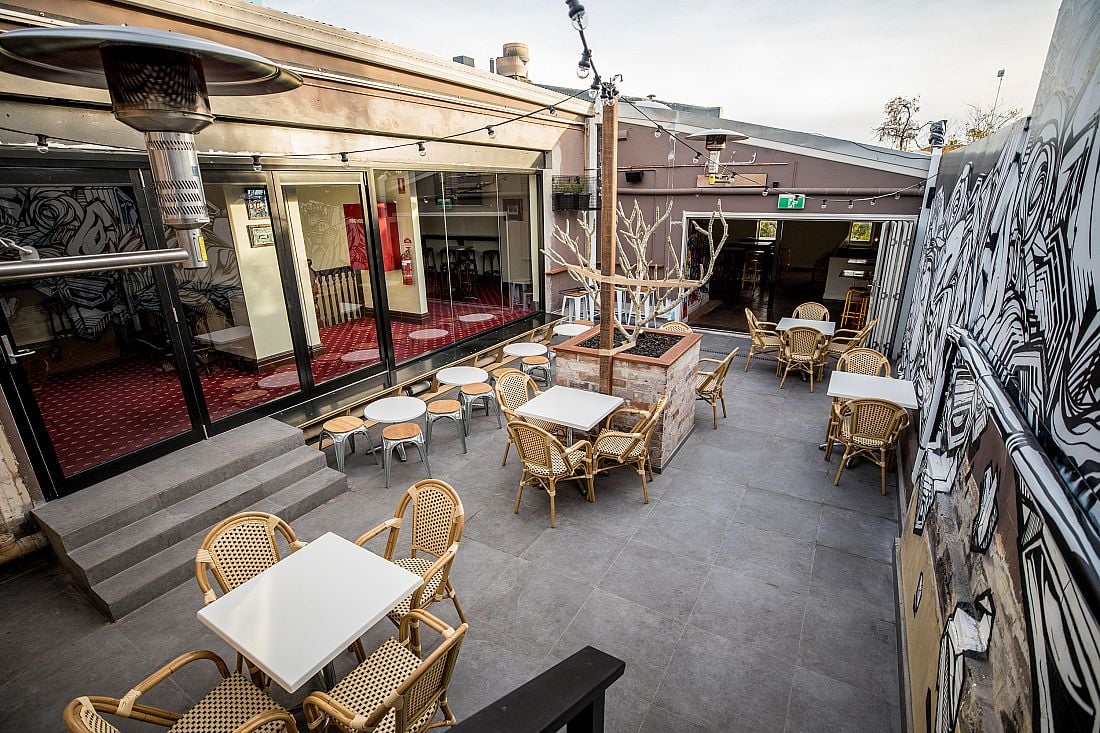 Botany View Hotel, Newtown, Sydney - Review and Details