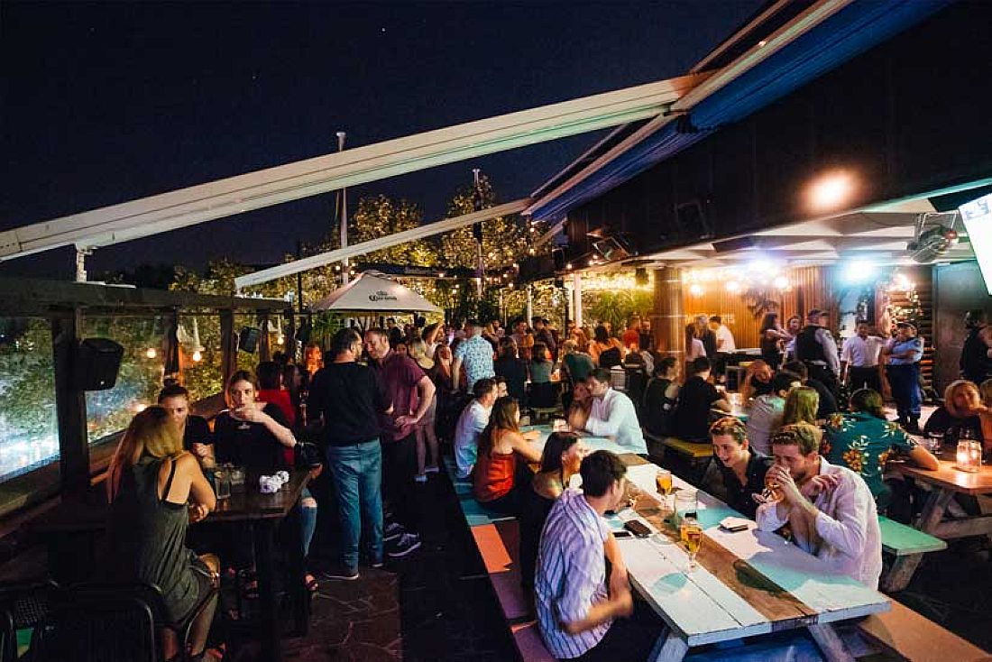 ~ Potts Points Hotel, Potts Point, Sydney ~ Review and Details