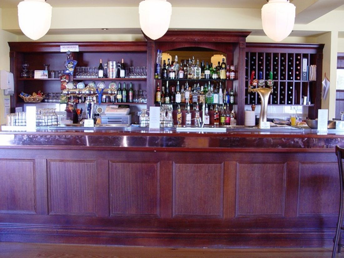 ~ The Stolberg, Preston, Melbourne ~ Review and Details