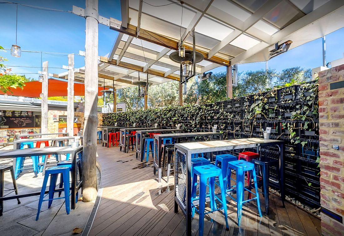 Rosemount Hotel, North Perth, Perth - Info and Details